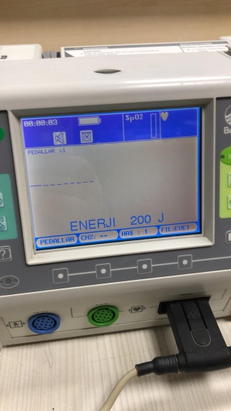 Secondhand Bexen Reanibex 700 Defibrillator - Medbidding