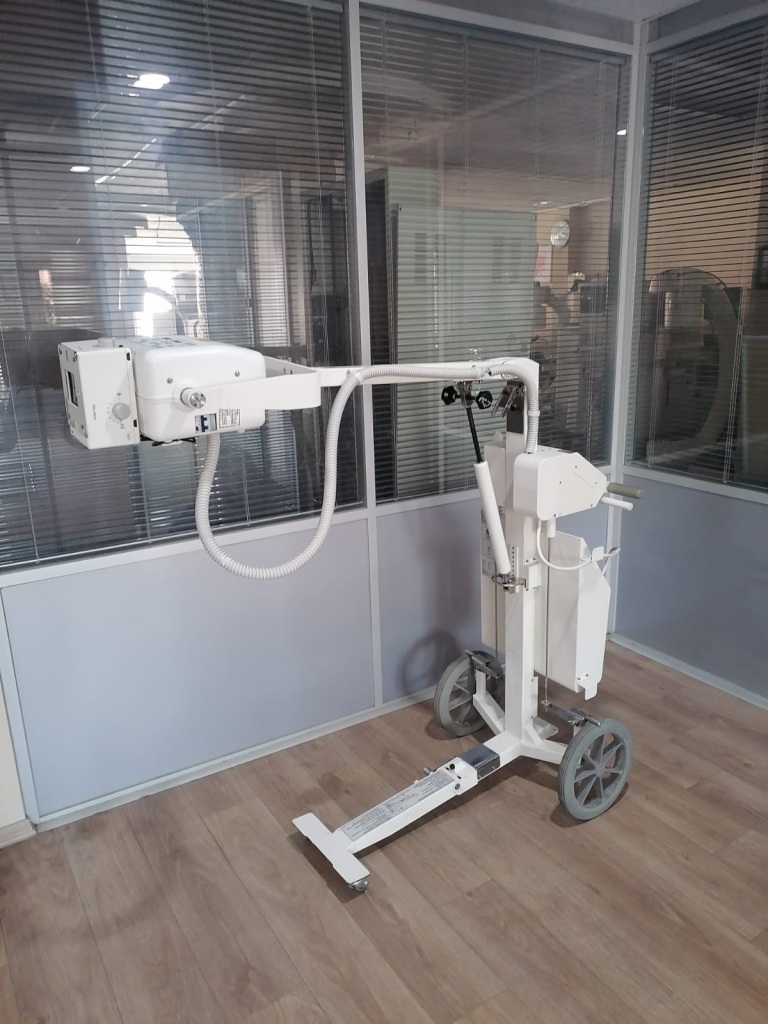 Secondhand Sedecal Portable X-Ray Device - Medbidding