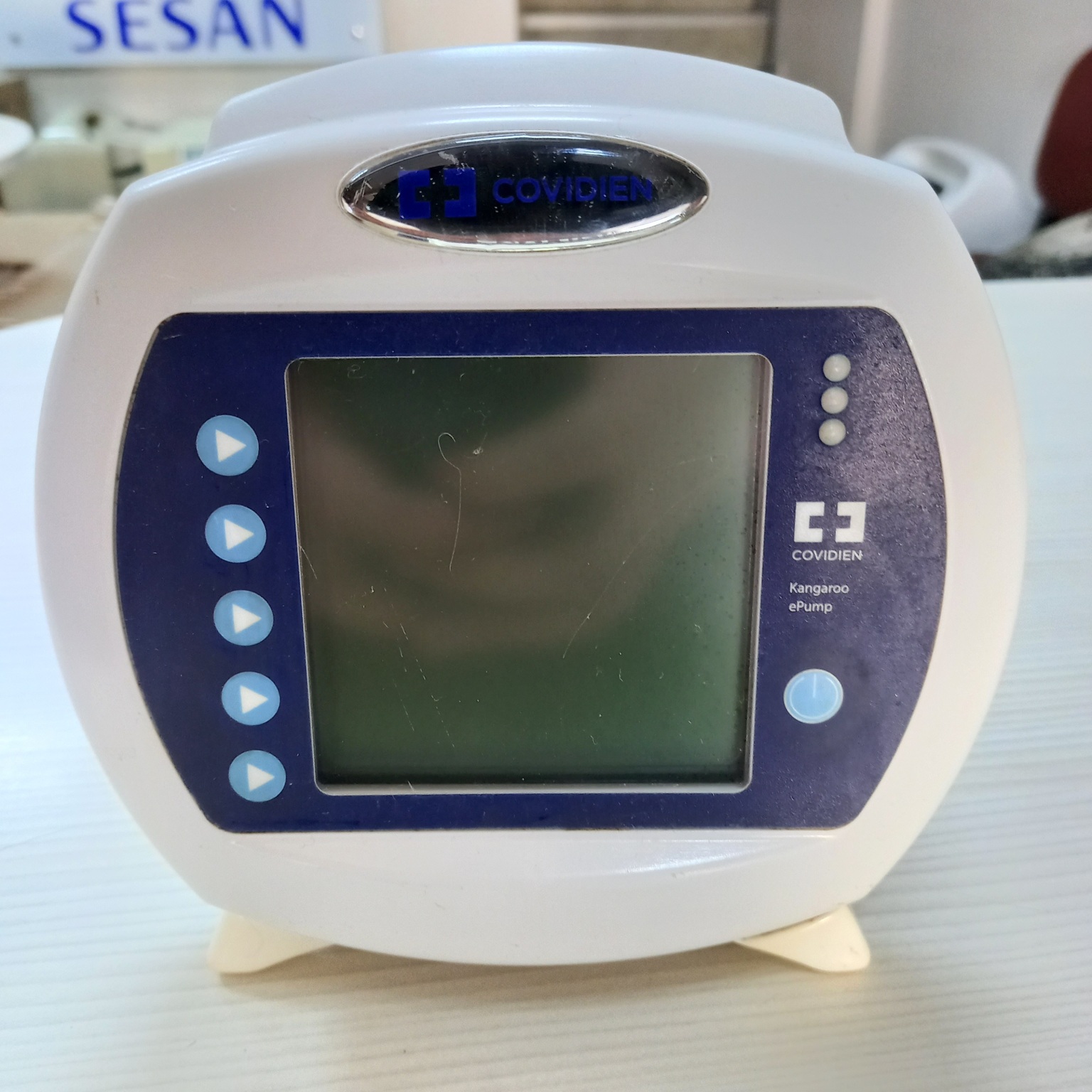 Secondhand Kangaroo Epump Enteral Feeding Pump - Medbidding