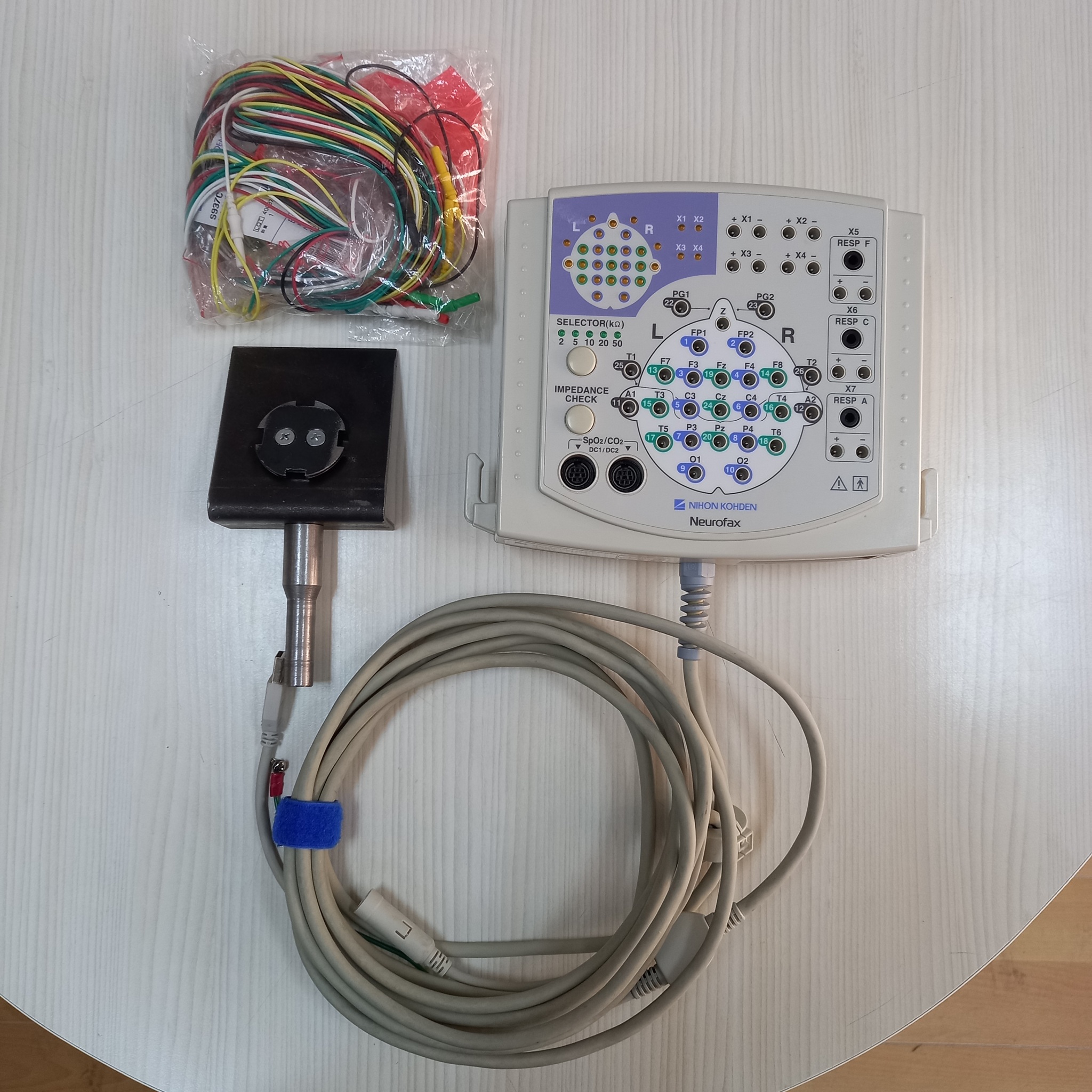 Secondhand Nihon Kohden JE-921A EEG Junction Box - Medbidding