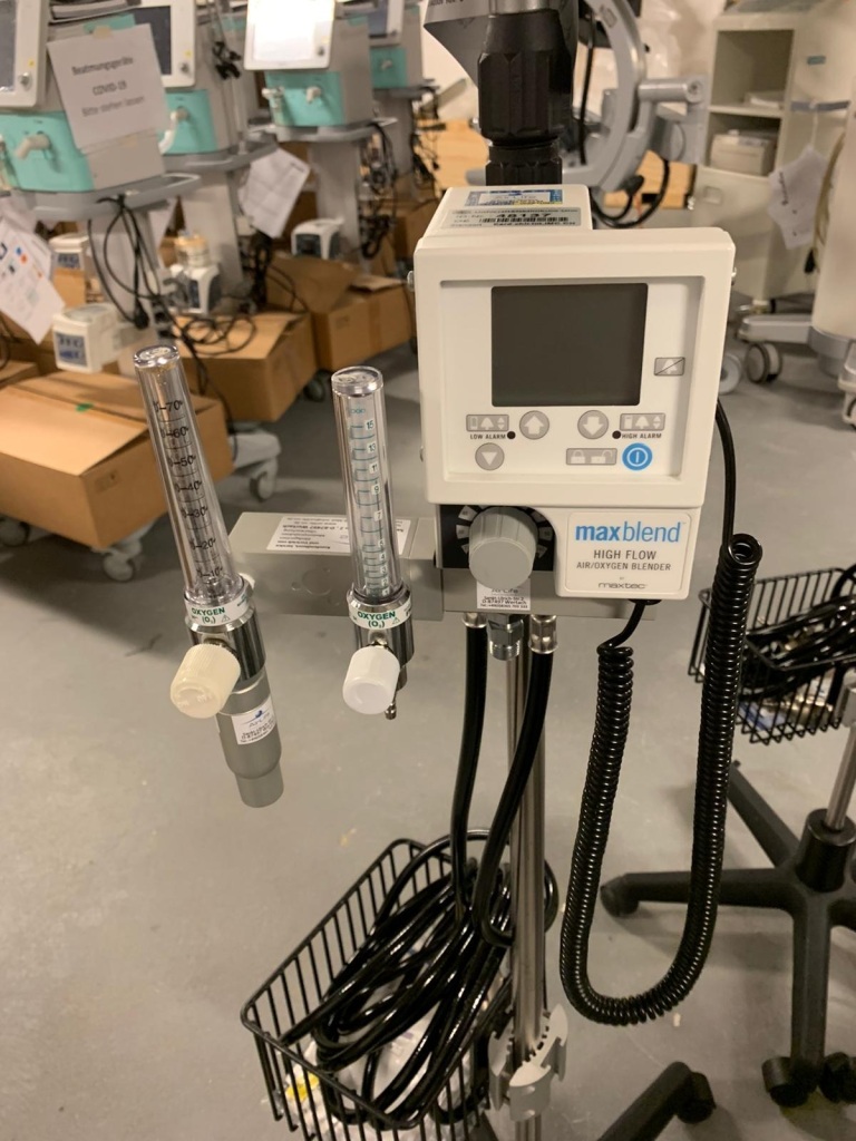 Secondhand Maxtec MAXBlend High Flow Air/O2 Blender - Medbidding