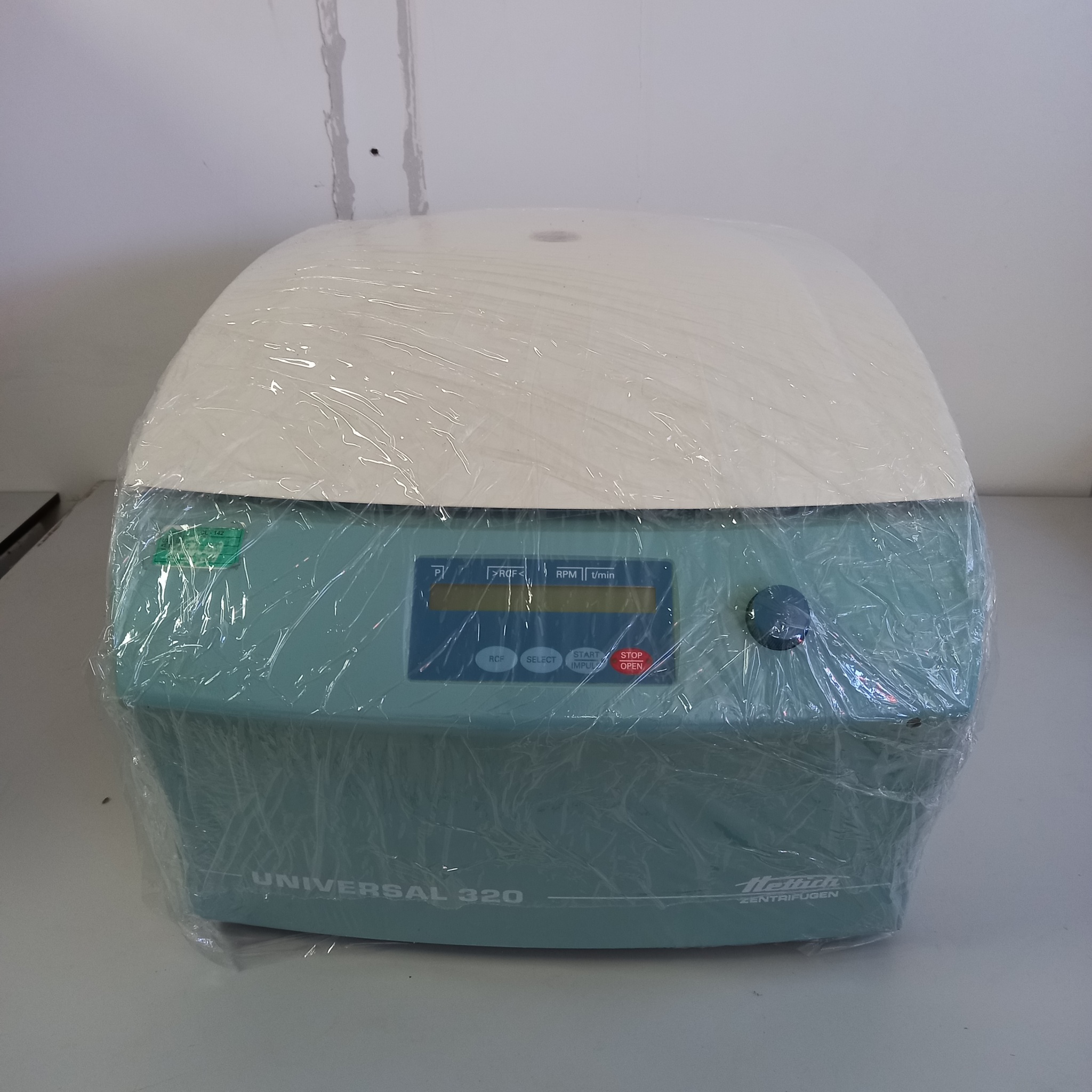 Secondhand Hettich Universal 320 28 Tubes Swing-out Rotor Centrifuge ...