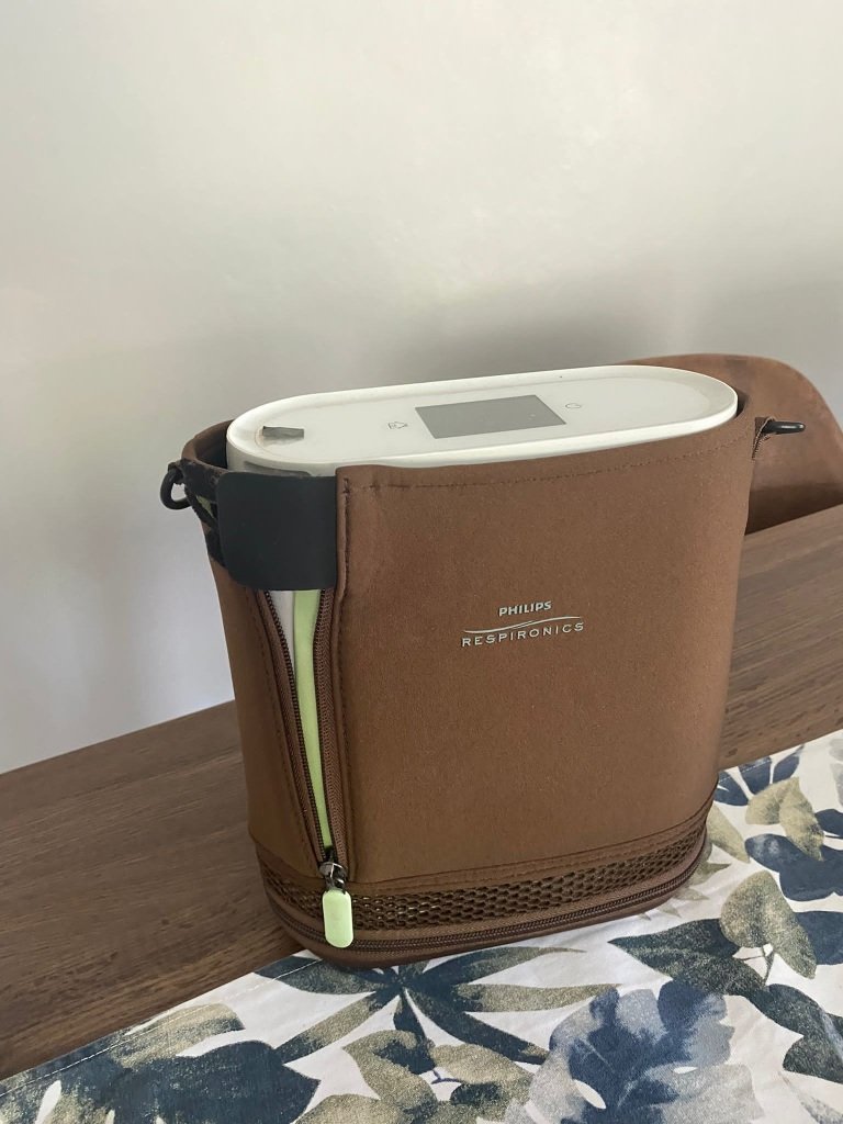 Secondhand Philips Respironics Simply Go Mini 2.3kg Portable Oxygen ...