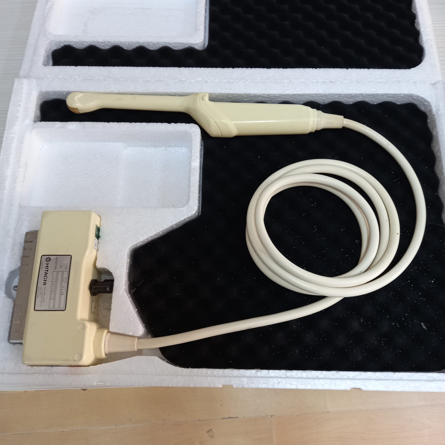 Secondhand Hitachi EUP-V53W Transvaginal Ultrasound Probe - Medbidding