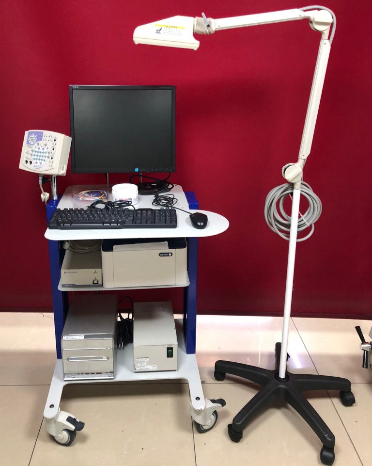 Secondhand Nihon Kohden Neurofax EEG-1200K 32 Channel EEG Device ...