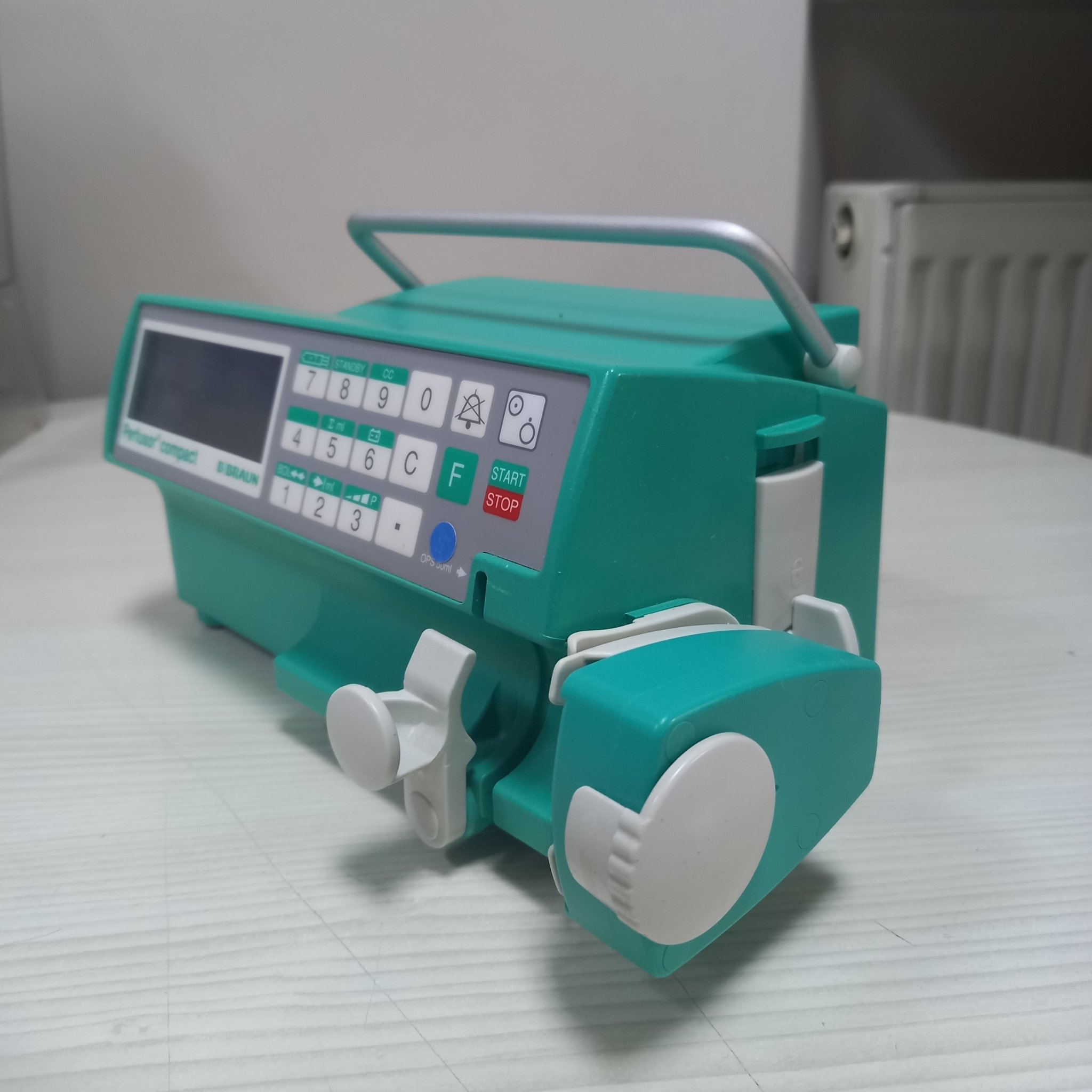 Secondhand B. Braun Perfusor Compact Syringe Pump - Medbidding