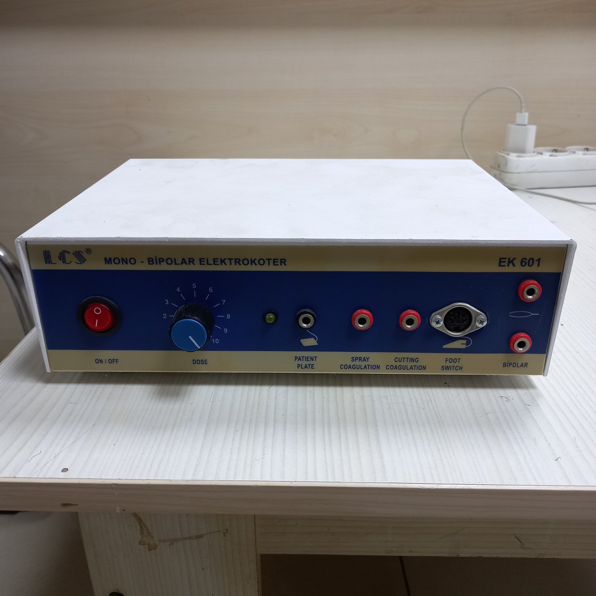 Secondhand LCS EK601 Electrocautery Machine - Medbidding
