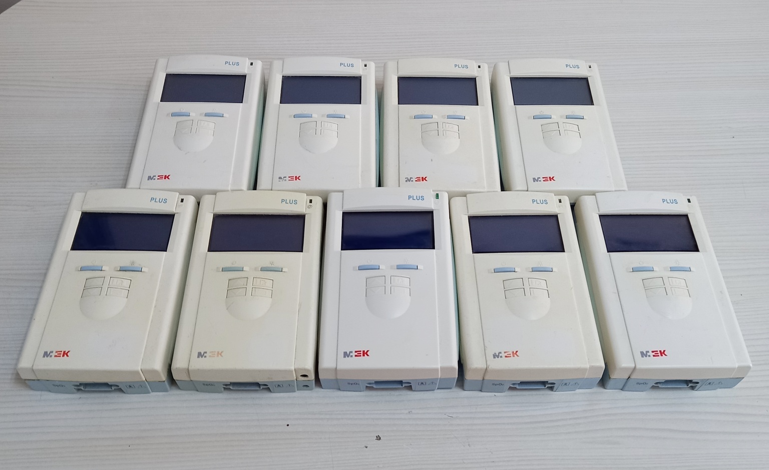 9 Pieces Secondhand Mek MP110 Plus Console Type Pulse Oximeter - Medbidding