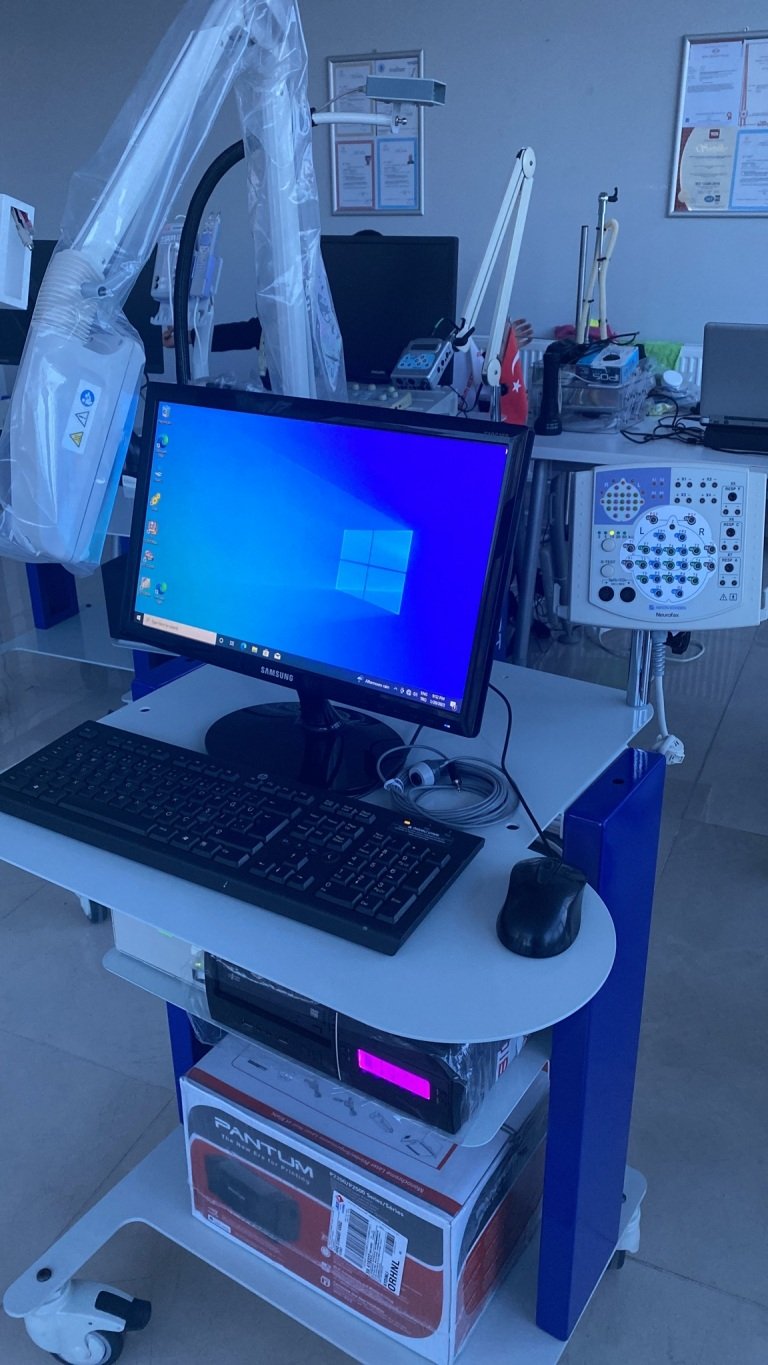 Secondhand Nihon Kohden Neurofax EEG-1200K 32 Channel EEG Device ...