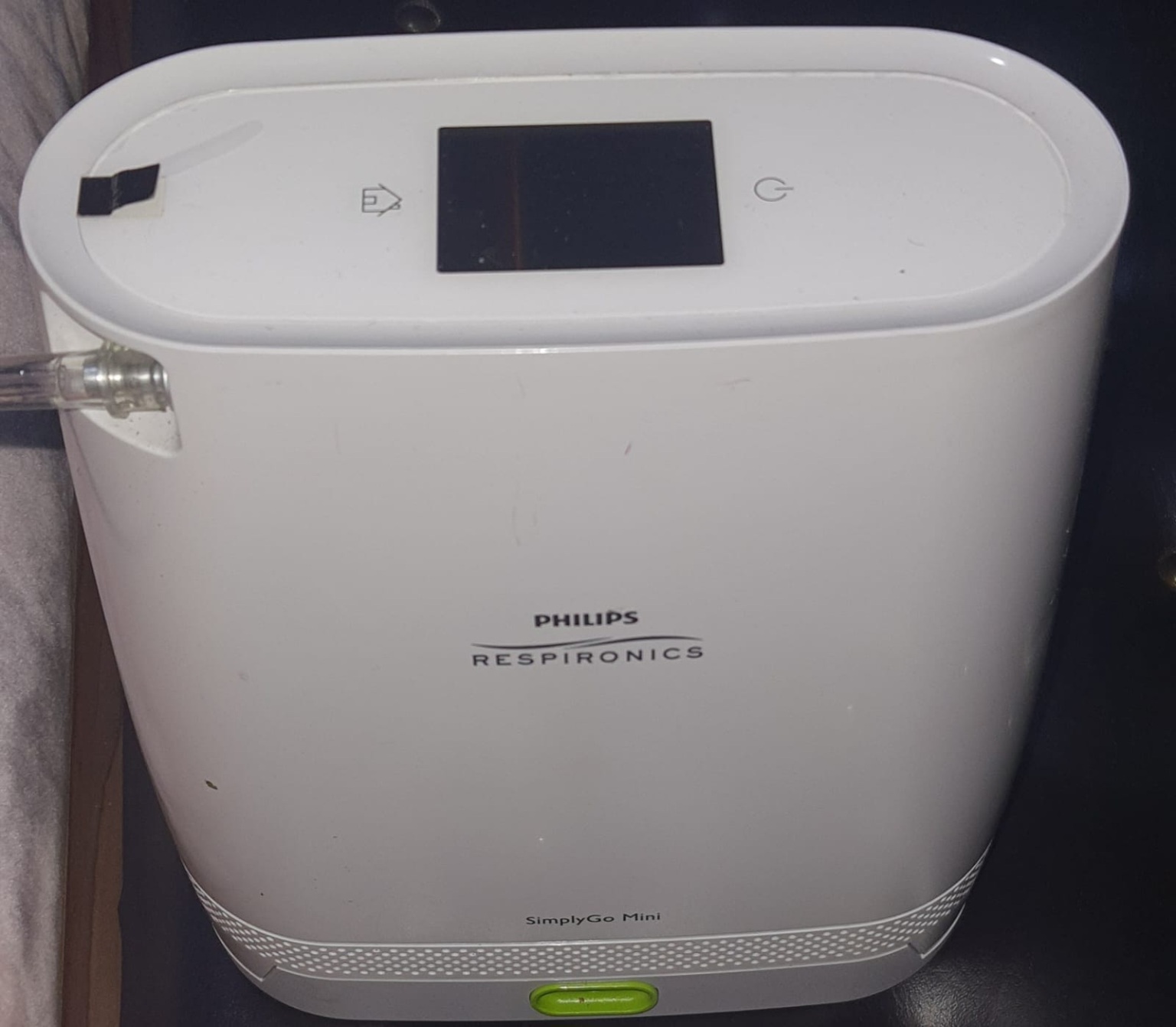 Secondhand Philips Respironics Simply Go Mini 2.3kg Portable Oxygen ...