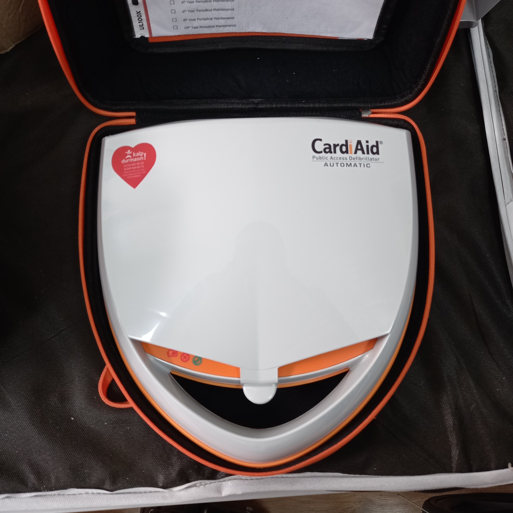 Secondhand CardiAid AED Defibrillator - Medbidding