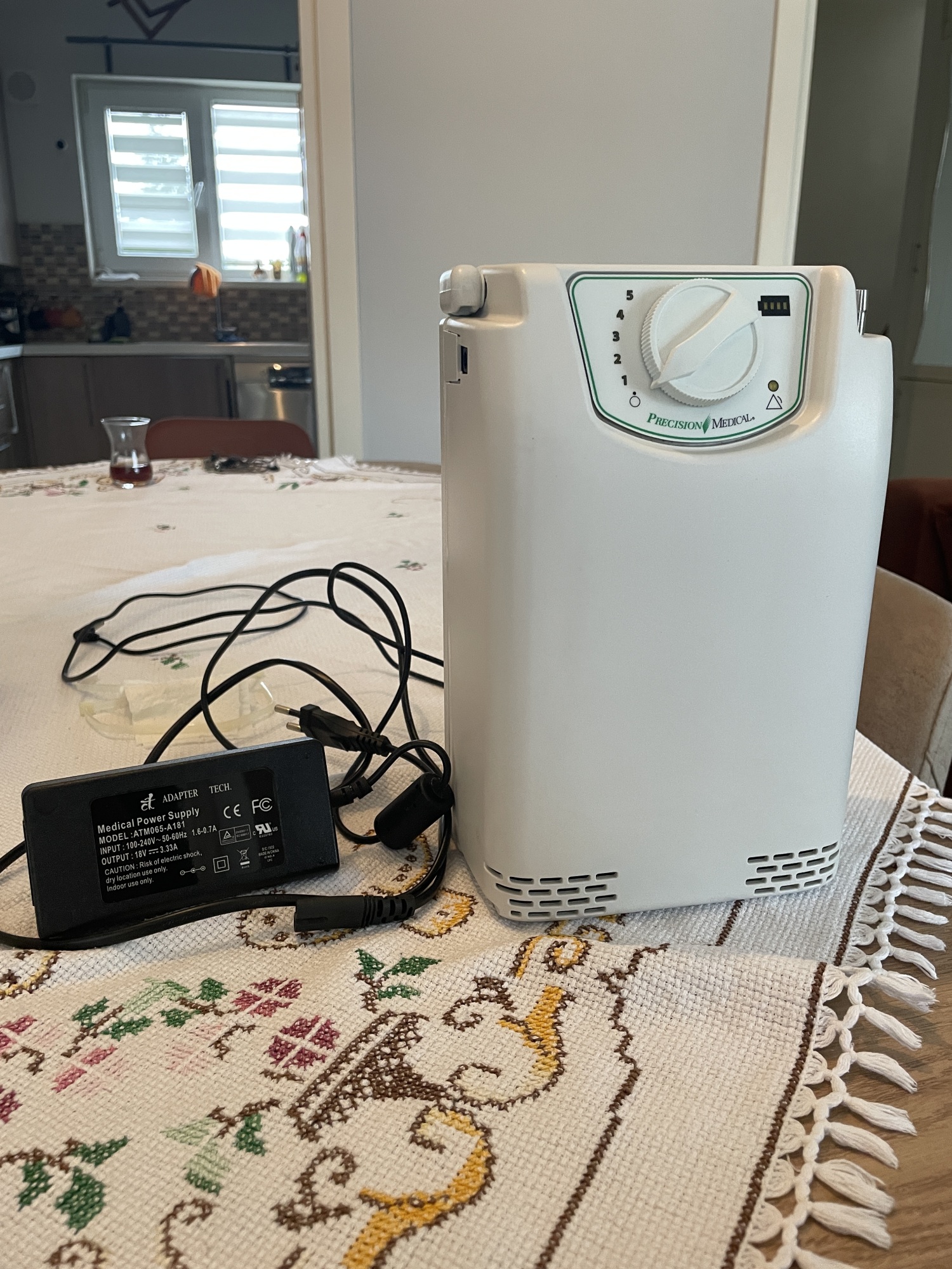 Secondhand Precision EasyPulse POC 5 PM4150 3kg Portable Oxygen ...