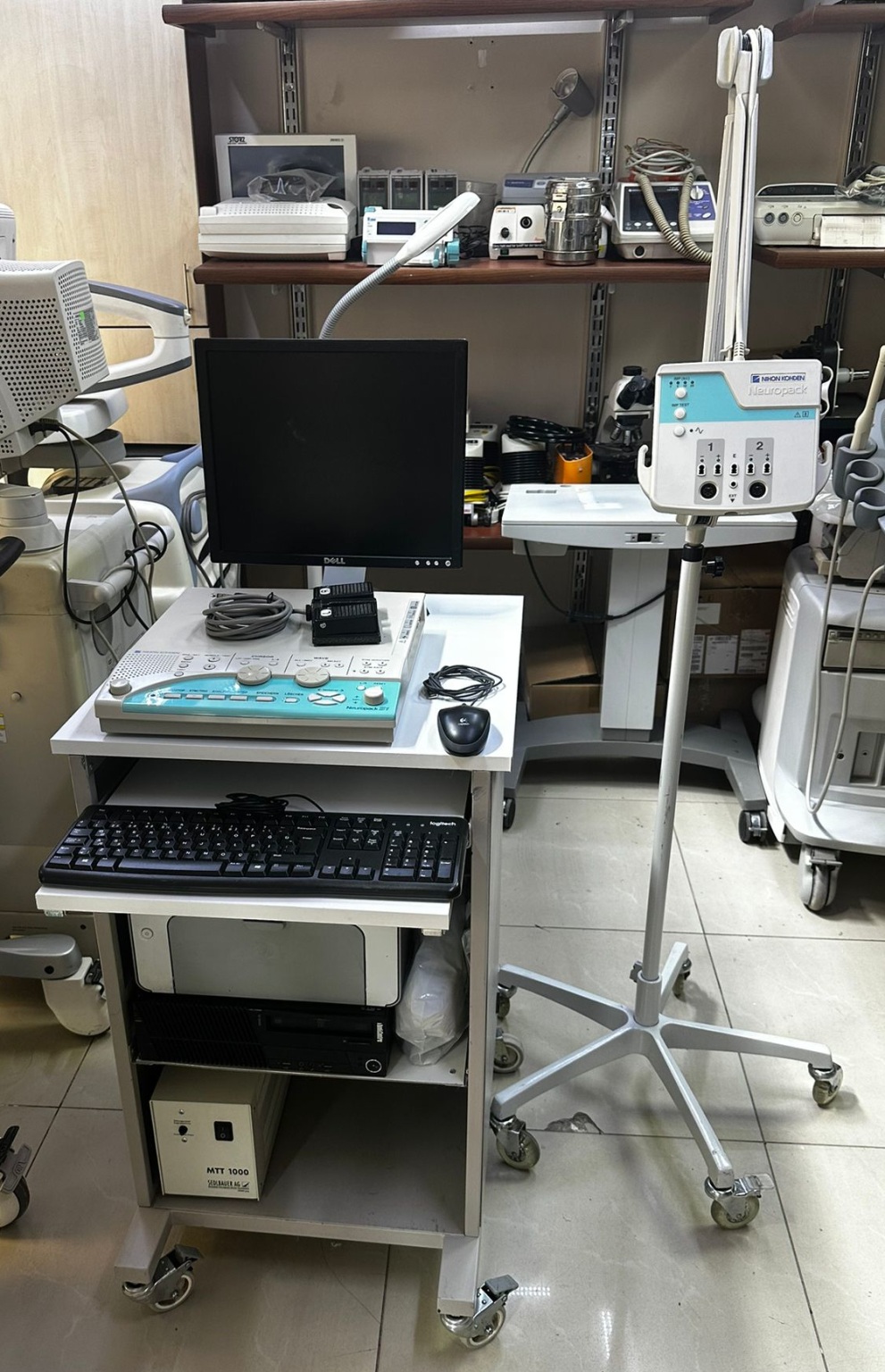 Secondhand Nihon Kohden Neuropack S1 MEB-9400 EMG Device - Medbidding