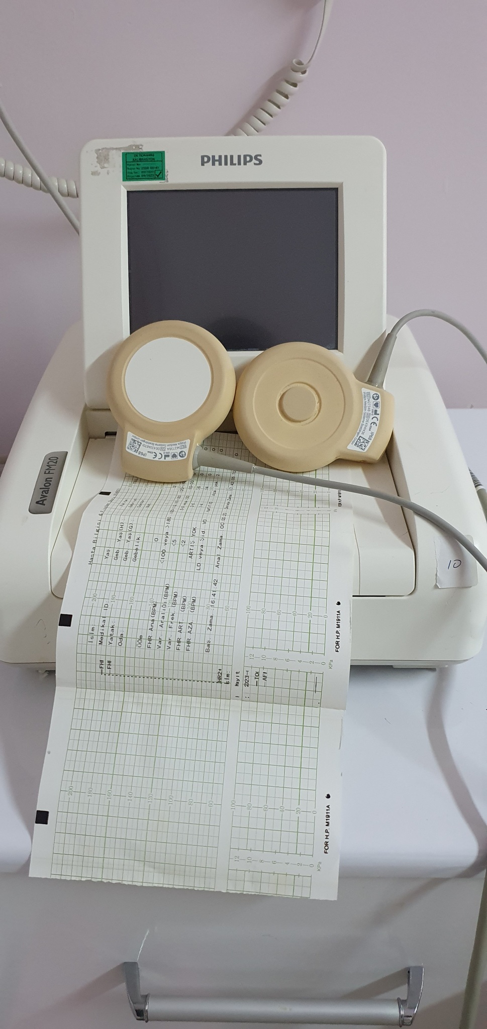 Secondhand Philips Avalon FM20 Fetal Monitor - Medbidding