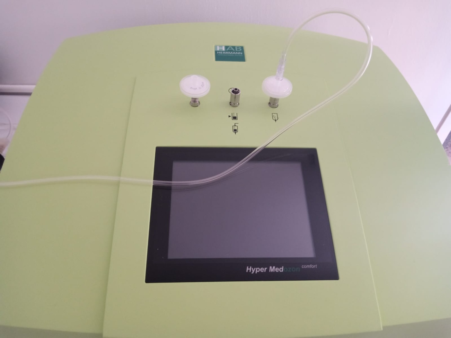 Secondhand Herrmann Hyper Medozon Comfort Ozone Generator - Medbidding