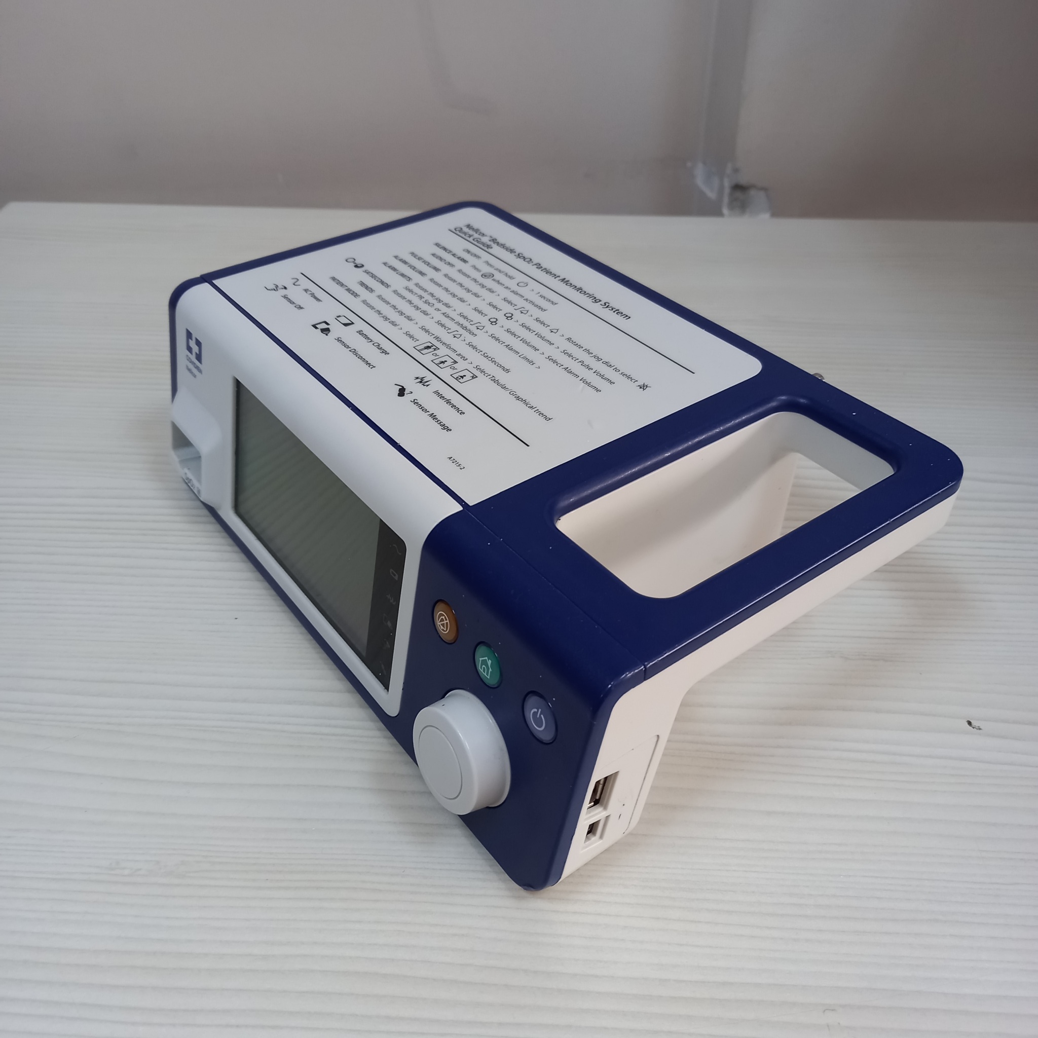 Secondhand Nellcor Bedside Console Type Pulse Oximeter - Medbidding