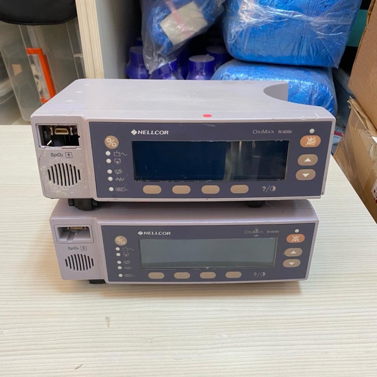Defective 2 Pieces Secondhand Nellcor N-600X Console Type Pulse ...