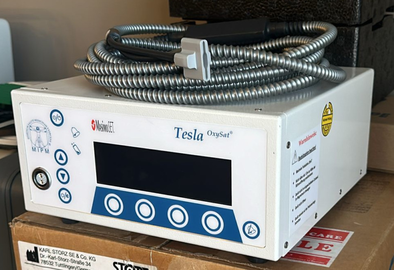 Secondhand Masimo Tesla Oxysat MRI Compatible Console Type Pulse ...