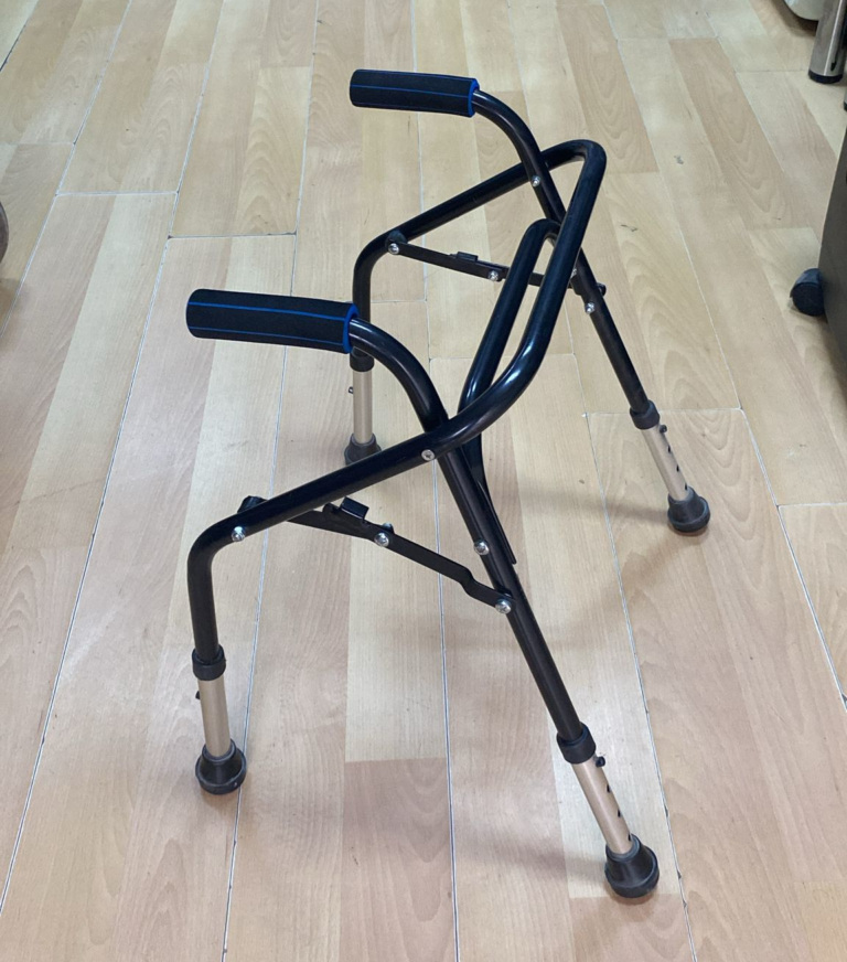 Secondhand Reverse Walker Categorie Archive - Medbidding