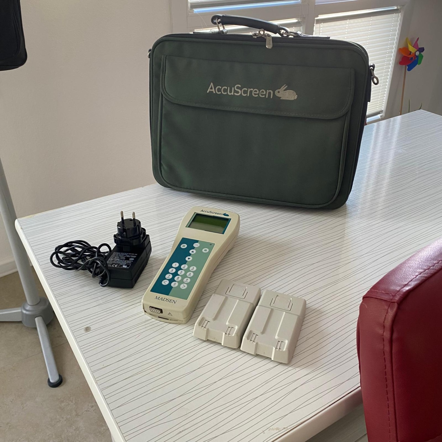 İkinci El Madsen AccuScreen İşitme Tarama Cihazı - Medbidding