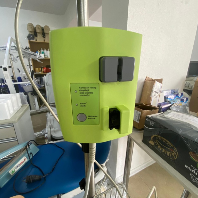 Secondhand Herrmann Hyper Medozon Comfort Ozone Generator - Medbidding