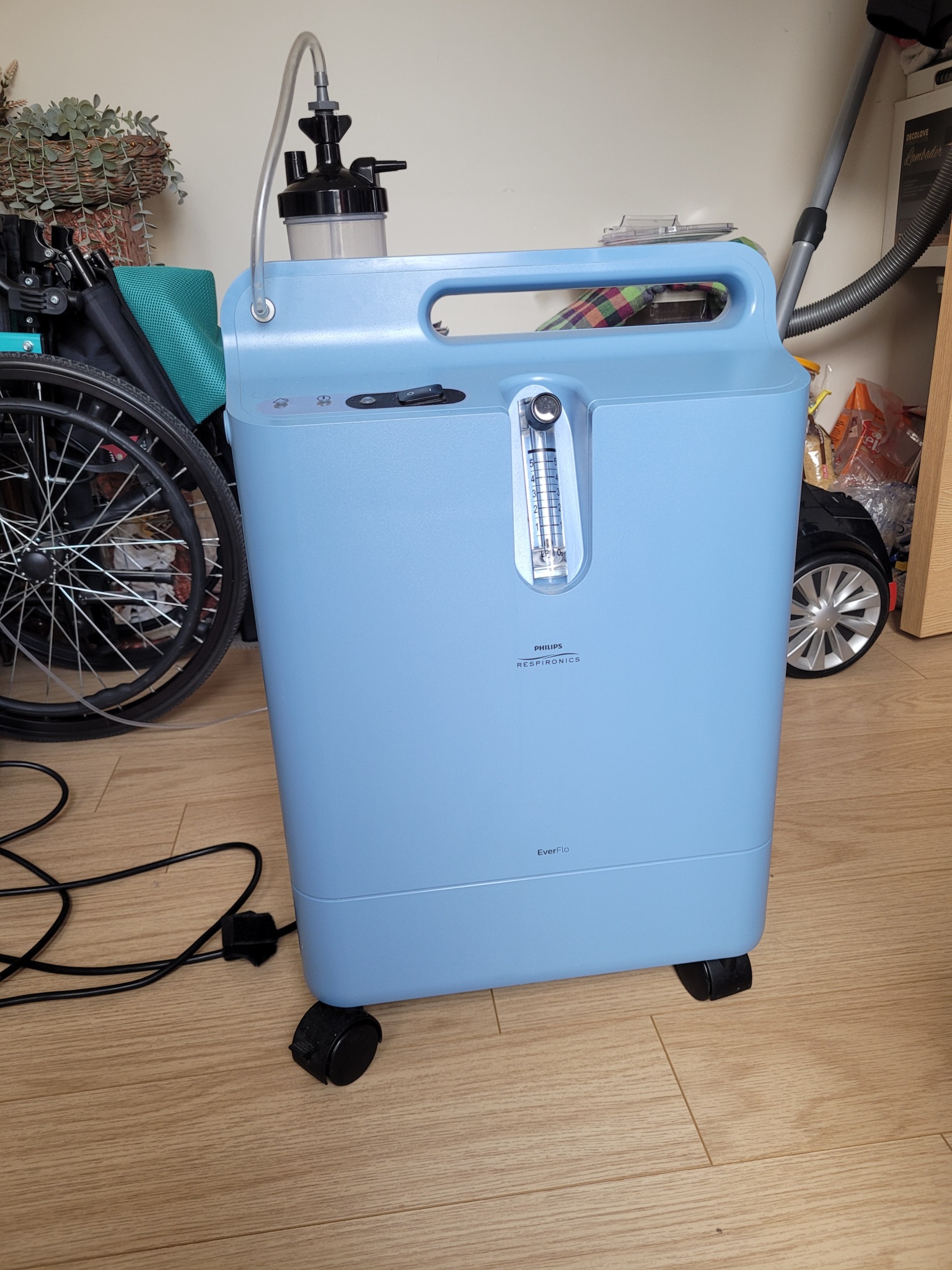 Secondhand Philips Respironics Everflo 5L/min Oxygen Concentrator ...