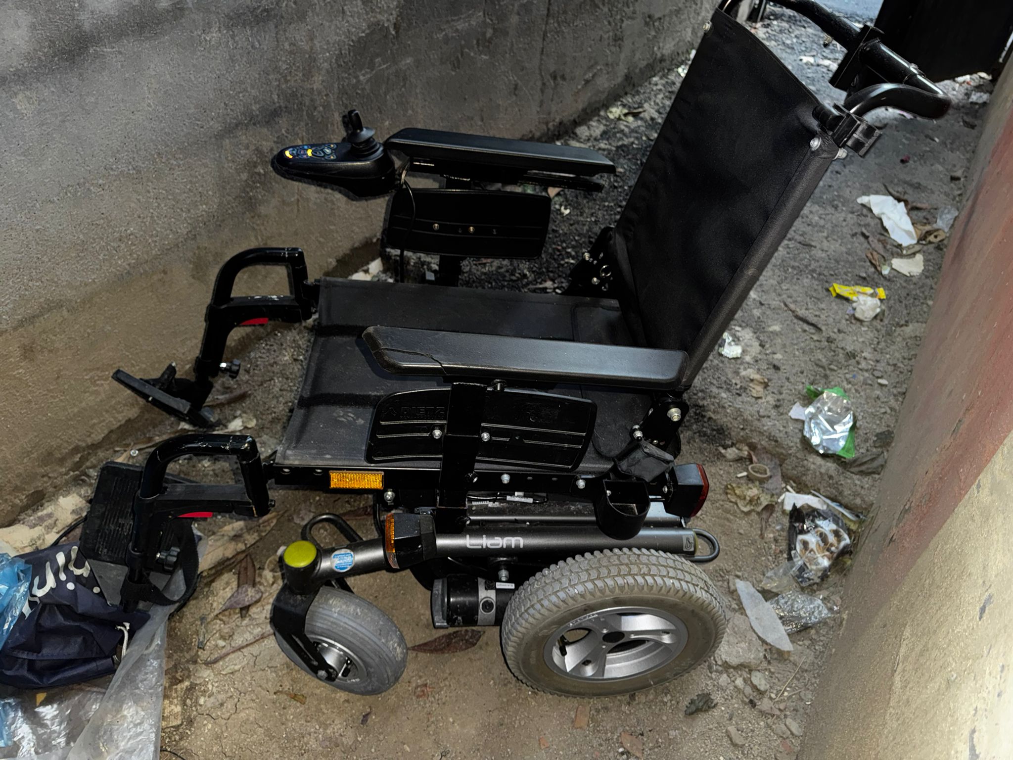 İkinci El You-Q Liam Yetişkin Akülü Tekerlekli Sandalye - Medbidding